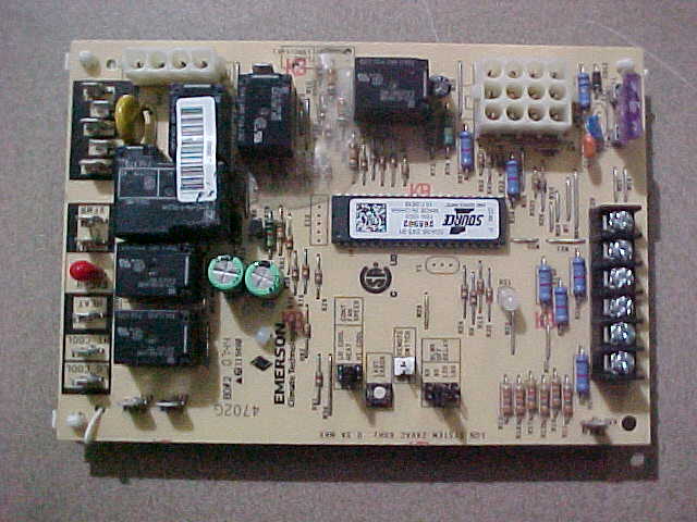 Emerson Climate Technologies 4702G Control Board Emerson Climate ...