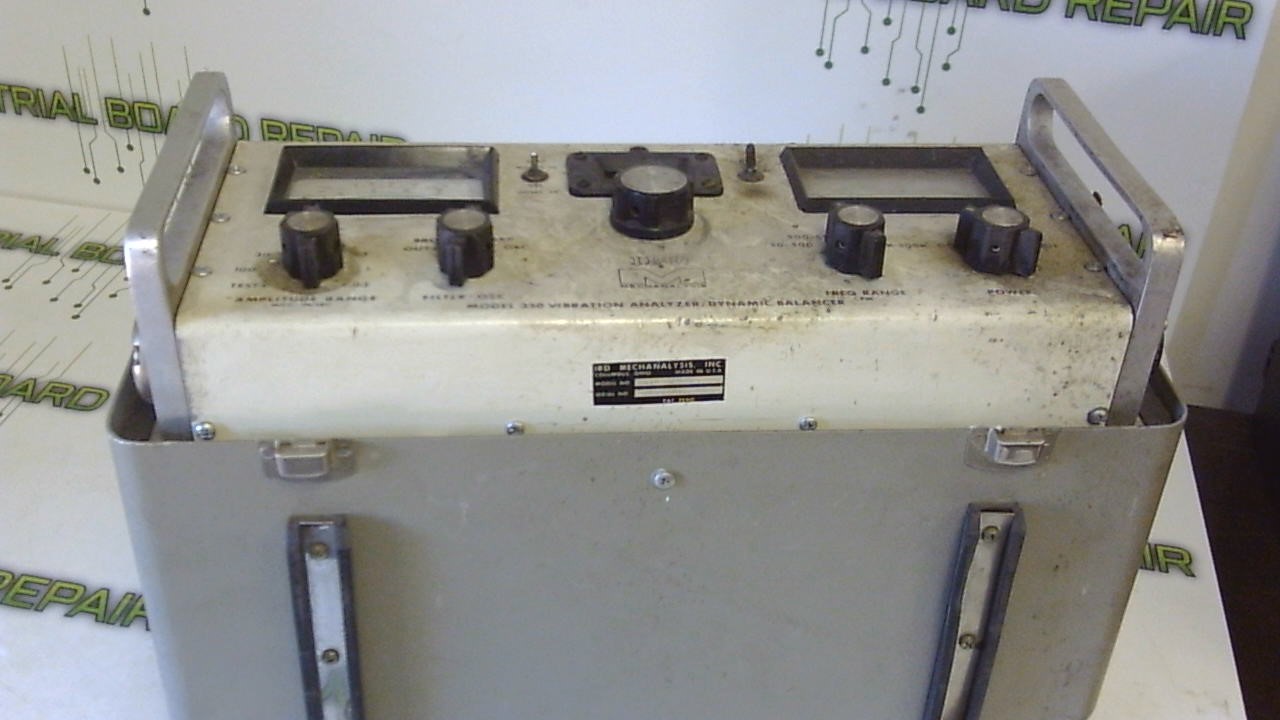 IRD Mechanalysis 350 Vibration Analyzer IRD Mechanalysis 350 Vibration ...