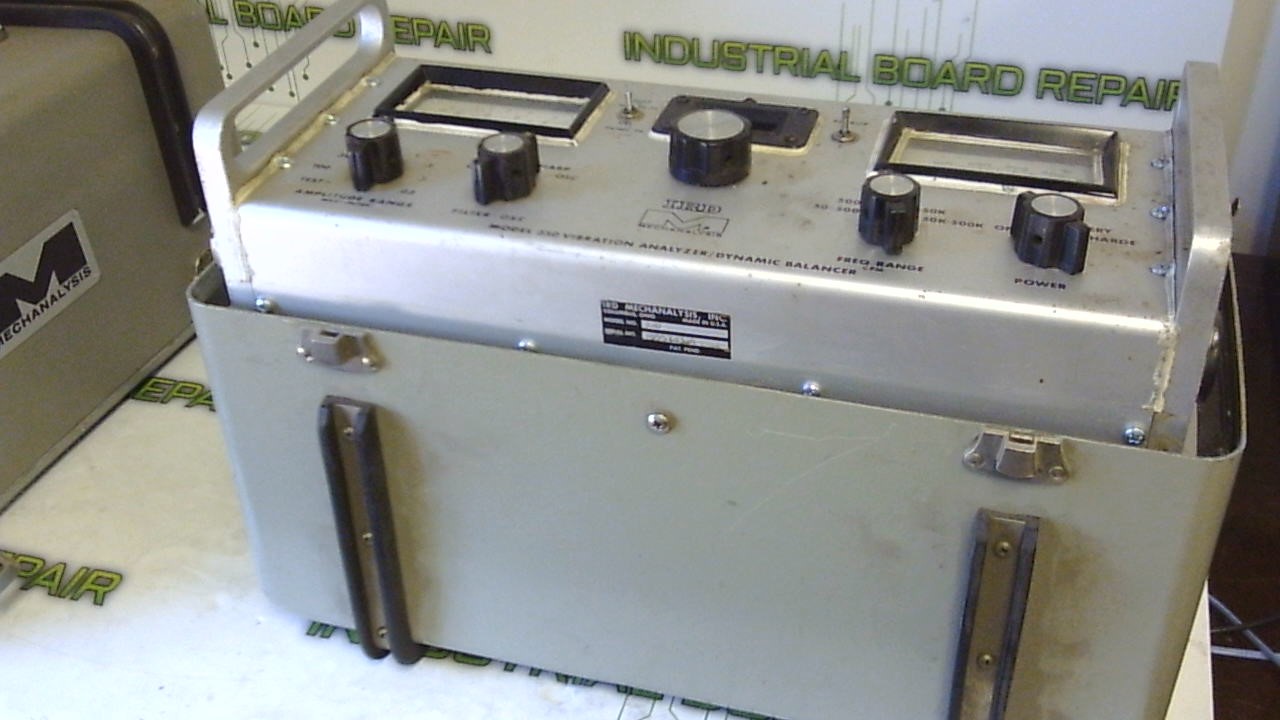 IRD Mechanalysis 350 Vibration Analyzer IRD Mechanalysis 350 Vibration ...