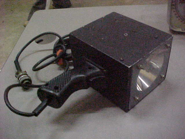 Chadwick-Helmuth 135M-11 strobe light Chadwick-Helmuth 135M-11 strobe ...