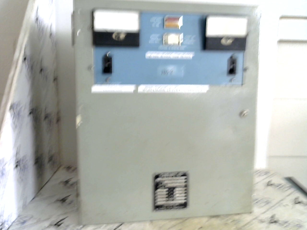 Sab Nife SCB 102-24-115 Battery Charger Sab Nife SCB 102-24-115 Battery ...