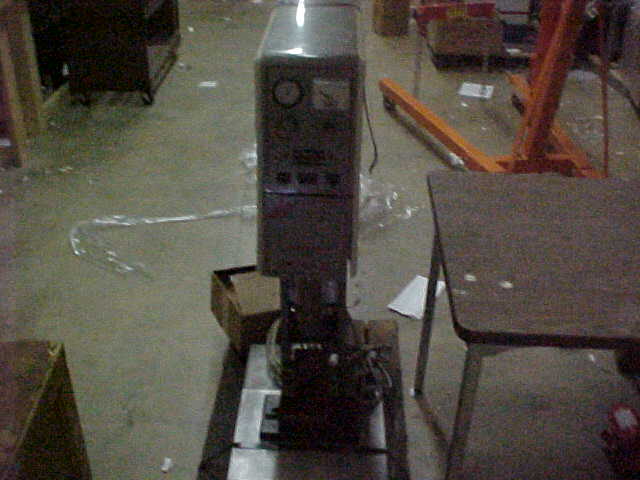 Mecasonic Omega II Ultra Sonic Welder Mecasonic Omega II Ultra Sonic ...